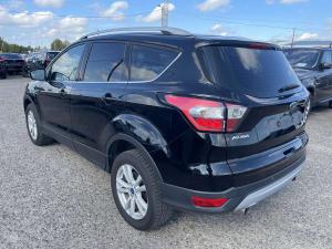 Black Ford Kuga 2016 in Panevezys, with an engine capacity of 1.50 L and mileage of 189 thousand km for 8000 €, photo 8 on AUTOMOTO.COM.LV
