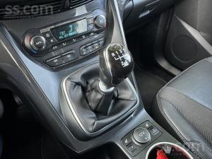 Black Ford Kuga 2016 in Riga, with an engine capacity of 1.50 L and mileage of 119 thousand km for 9990 €, photo 28 on AUTOMOTO.COM.LV