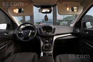 Melns Ford Kuga 2016 Tukums, ar dzinēja tilpumu 1.50 L un nobraukumu 145 tūkst. km par 8690 €, foto 8 vietnē AUTOMOTO.COM.LV
