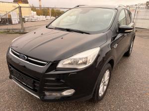 Black Ford Kuga 2016 in Kaunas, with an engine capacity of 1.50 L and mileage of 204 thousand km for 6850 €, photo 3 on AUTOMOTO.COM.LV