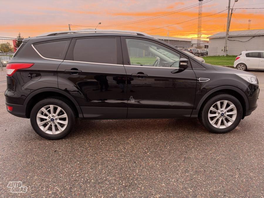 Black Ford Kuga 2016 in Kaunas, with an engine capacity of 1.50 L and mileage of 204 thousand km for 6850 €, photo 4 on AUTOMOTO.COM.LV