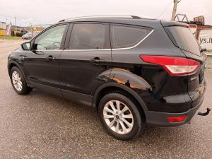 Black Ford Kuga 2016 in Kaunas, with an engine capacity of 1.50 L and mileage of 204 thousand km for 6850 €, photo 6 on AUTOMOTO.COM.LV