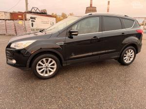 Black Ford Kuga 2016 in Kaunas, with an engine capacity of 1.50 L and mileage of 204 thousand km for 6850 €, photo 7 on AUTOMOTO.COM.LV