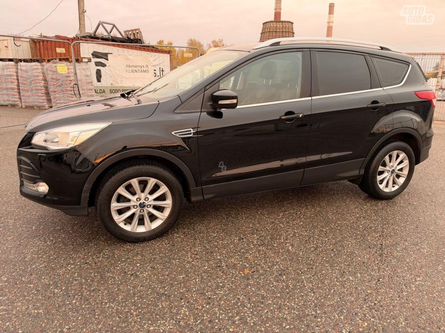 Black Ford Kuga 2016 in Kaunas, with an engine capacity of 1.50 L and mileage of 204 thousand km for 6850 €, photo 7 on AUTOMOTO.COM.LV