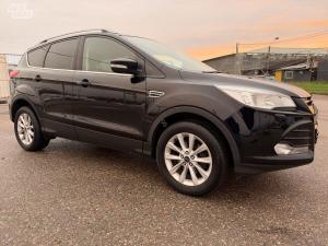 Black Ford Kuga 2016 in Kaunas, with an engine capacity of 1.50 L and mileage of 204 thousand km for 6850 €, photo 9 on AUTOMOTO.COM.LV