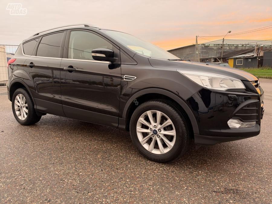 Black Ford Kuga 2016 in Kaunas, with an engine capacity of 1.50 L and mileage of 204 thousand km for 6850 €, photo 9 on AUTOMOTO.COM.LV