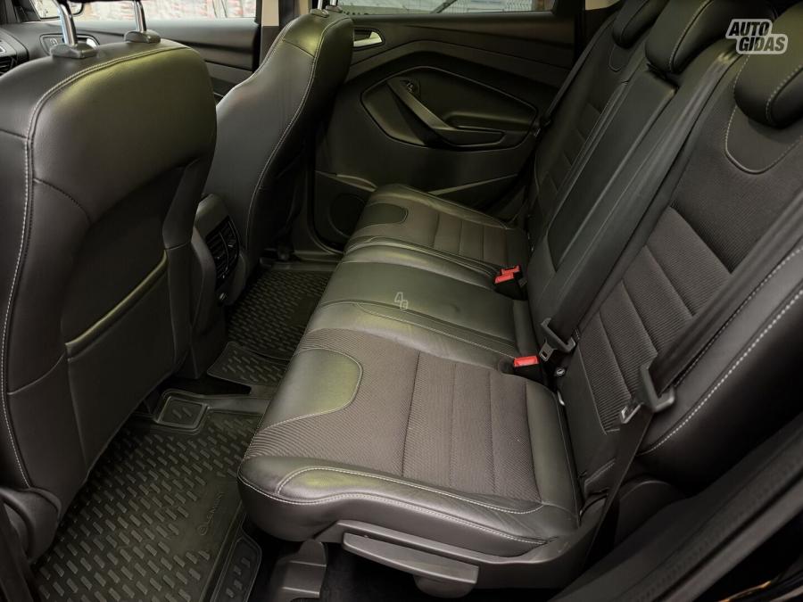 Black Ford Kuga 2016 in Kaunas, with an engine capacity of 1.50 L and mileage of 204 thousand km for 6850 €, photo 27 on AUTOMOTO.COM.LV