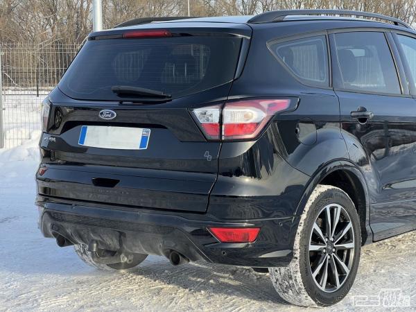 Melns Ford Kuga 2017 Tauragė, ar dzinēja tilpumu 2.00 L un nobraukumu 203 tūkst. km par 10900 €, foto 6 vietnē AUTOMOTO.COM.LV