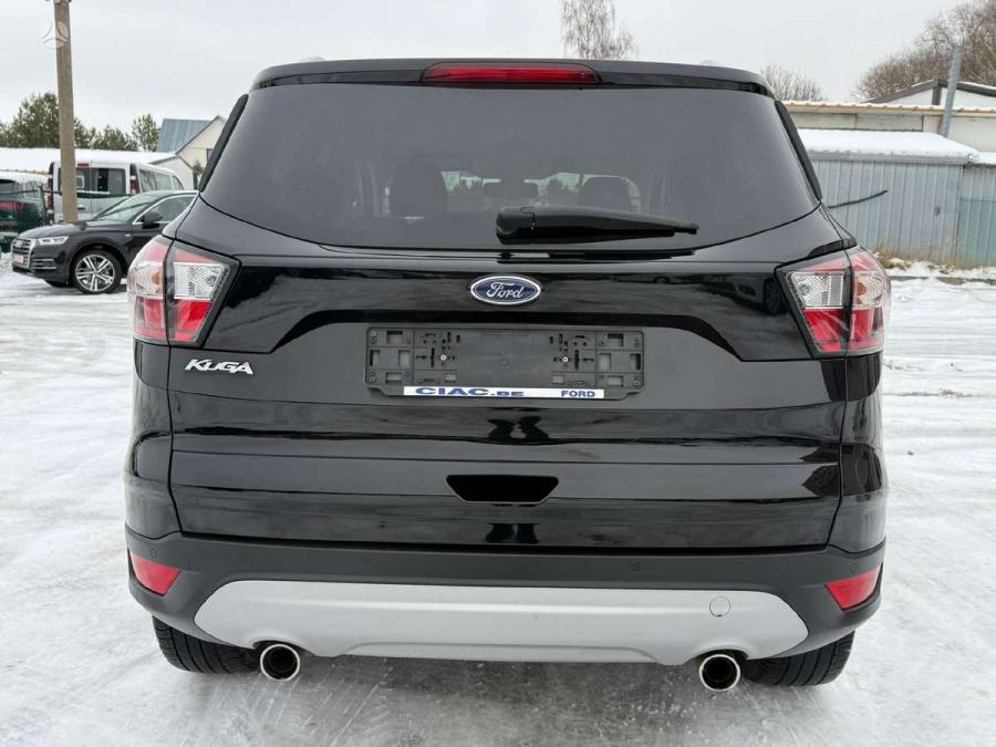 Black Ford Kuga 2017 in Utena, with an engine capacity of 1.50 L and mileage of 106 thousand km for 11250 €, photo 9 on AUTOMOTO.COM.LV