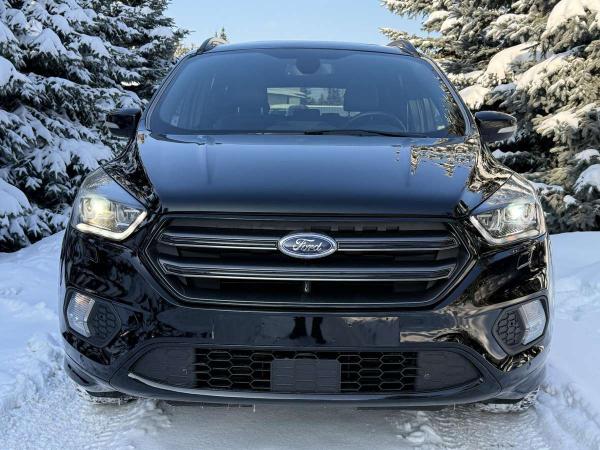 Melns Ford Kuga 2017 Utena, ar dzinēja tilpumu 2.00 L un nobraukumu 190 tūkst. km par 12700 €, foto 5 vietnē AUTOMOTO.COM.LV