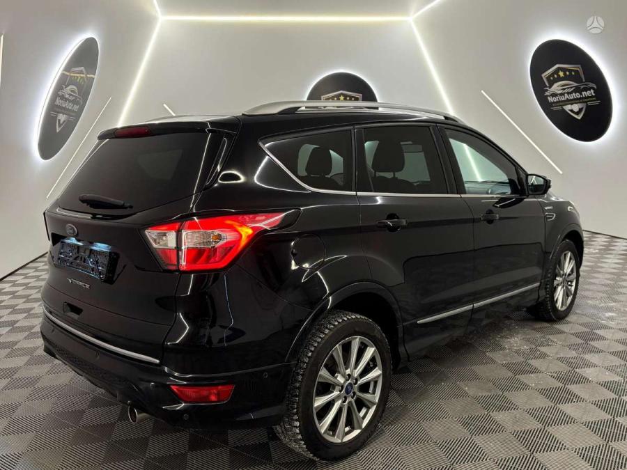 Black Ford Kuga 2017 in Marijampole, with an engine capacity of 2.00 L and mileage of 220 thousand km for 12999 €, photo 33 on AUTOMOTO.COM.LV
