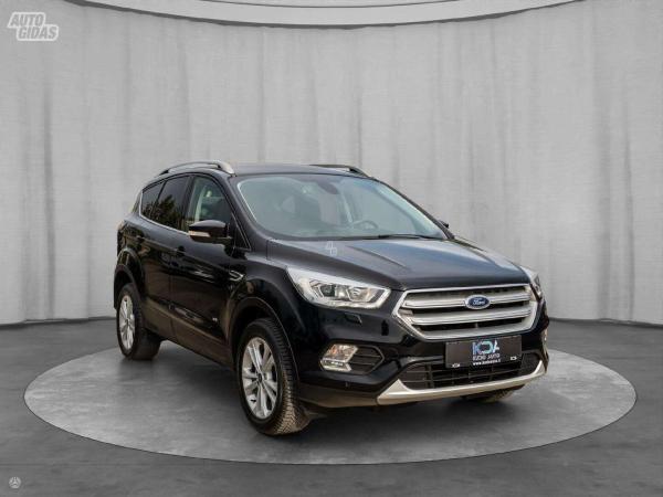 Melns Ford Kuga 2017 Marijampole, ar dzinēja tilpumu 2.00 L un nobraukumu 237 tūkst. km par 10250 €, foto 2 vietnē AUTOMOTO.COM.LV
