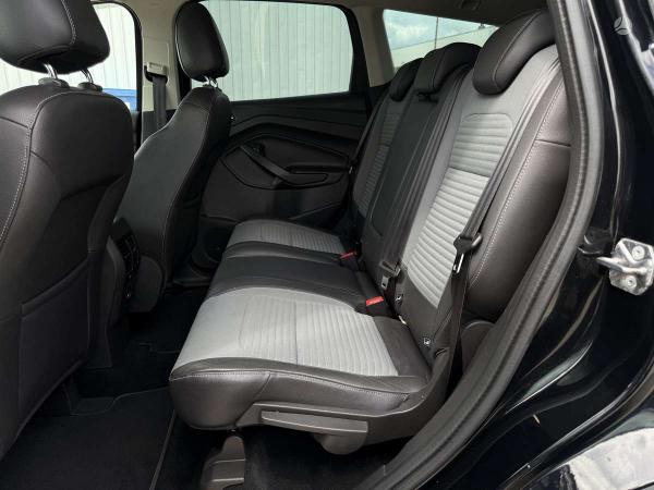 Melns Ford Kuga 2017 Rokiškis, ar dzinēja tilpumu 2.00 L un nobraukumu 195 tūkst. km par 9500 €, foto 10 vietnē AUTOMOTO.COM.LV