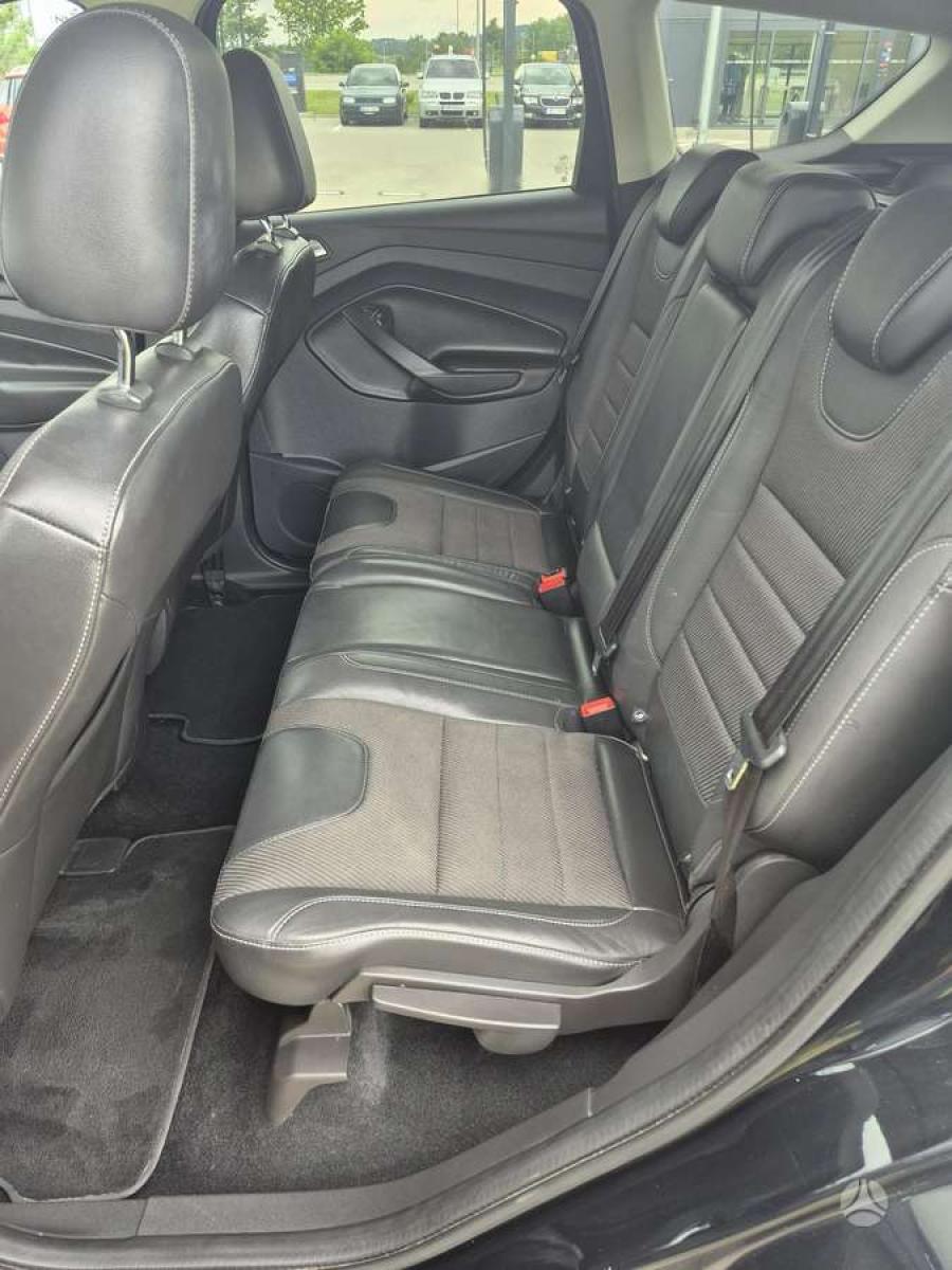 Melns Ford Kuga 2017 Kauņa, ar dzinēja tilpumu 2.00 L un nobraukumu 202 tūkst. km par 10200 €, foto 5 vietnē AUTOMOTO.COM.LV