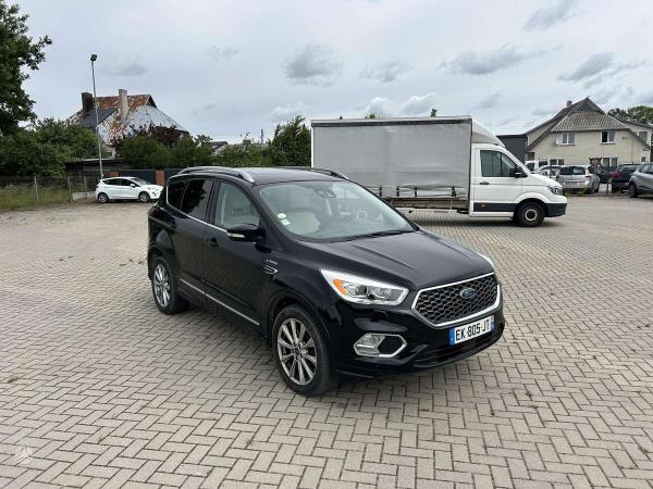 Black Ford Kuga 2017 in Taurage, with an engine capacity of 2.00 L and mileage of 285 thousand km for 9200 €, photo 4 on AUTOMOTO.COM.LV