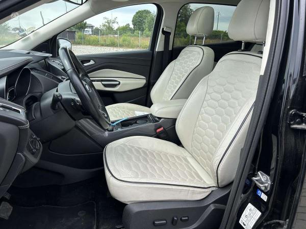 Black Ford Kuga 2017 in Taurage, with an engine capacity of 2.00 L and mileage of 285 thousand km for 9200 €, photo 8 on AUTOMOTO.COM.LV