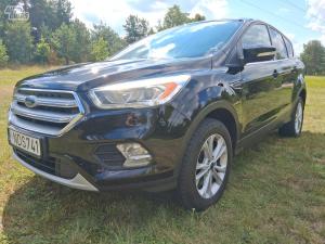 Melns Ford Kuga 2017 Kauņa, ar dzinēja tilpumu 1.50 L un nobraukumu 247 tūkst. km par 8650 €, foto 3 vietnē AUTOMOTO.COM.LV