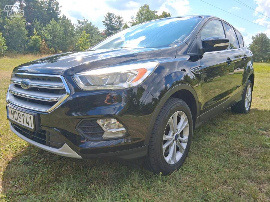 Melns Ford Kuga 2017 Kauņa, ar dzinēja tilpumu 1.50 L un nobraukumu 247 tūkst. km par 8650 €, foto 3 vietnē AUTOMOTO.COM.LV