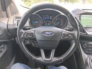 Melns Ford Kuga 2017 Kauņa, ar dzinēja tilpumu 1.50 L un nobraukumu 247 tūkst. km par 8650 €, foto 10 vietnē AUTOMOTO.COM.LV