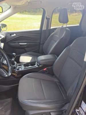 Melns Ford Kuga 2017 Kauņa, ar dzinēja tilpumu 1.50 L un nobraukumu 247 tūkst. km par 8650 €, foto 21 vietnē AUTOMOTO.COM.LV