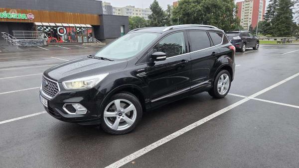 Ford Kuga 2017 Viļņa vietnē Melns Ford Kuga 2017 Viļņa, ar dzinēja tilpumu 2.00 L un nobraukumu 230 tūkst. km par 12500 €, foto 4 vietnē AUTOMOTO.COM.LV
