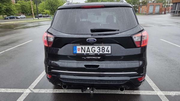 Ford Kuga 2017 Viļņa vietnē Melns Ford Kuga 2017 Viļņa, ar dzinēja tilpumu 2.00 L un nobraukumu 230 tūkst. km par 12500 €, foto 9 vietnē AUTOMOTO.COM.LV