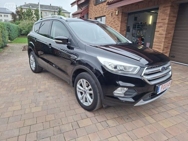Melns Ford Kuga 2017 Kauņa, ar dzinēja tilpumu 1.50 L un nobraukumu 241 tūkst. km par 6300 €, foto 1 vietnē AUTOMOTO.COM.LV