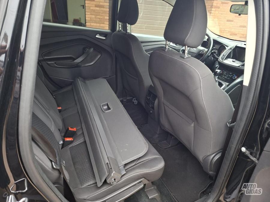 Black Ford Kuga 2017 in Kaunas, with an engine capacity of 1.50 L and mileage of 241 thousand km for 6300 €, photo 12 on AUTOMOTO.COM.LV