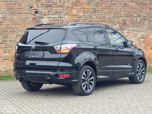Melns Ford Kuga 2018 Viļņa, ar dzinēja tilpumu 2.00 L un nobraukumu 171 tūkst. km par 12200 €, foto 6 vietnē AUTOMOTO.COM.LV