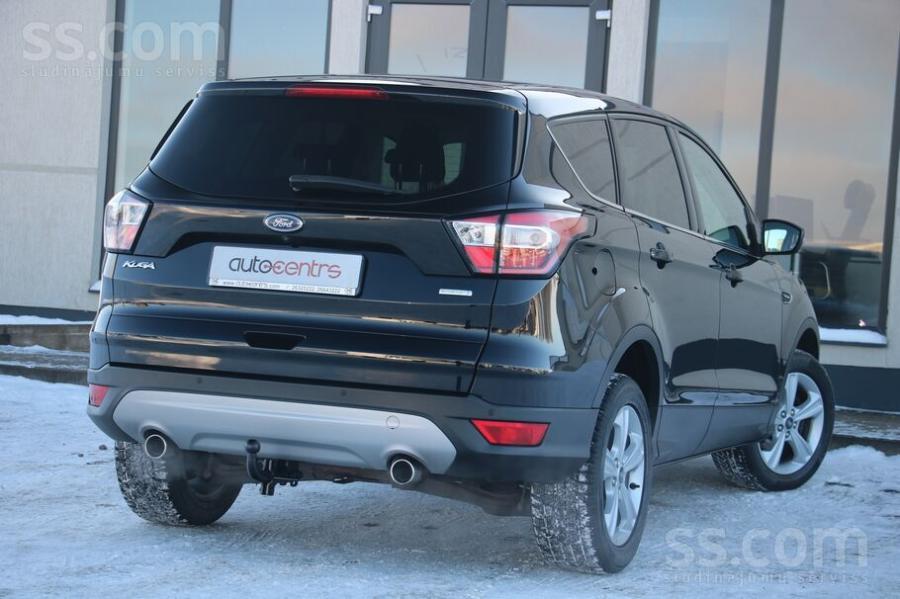 Melns Ford Kuga 2018 Tukums, ar dzinēja tilpumu 1.50 L un nobraukumu 156 tūkst. km par 11865 €, foto 4 vietnē AUTOMOTO.COM.LV