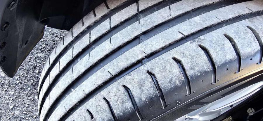 Melns Ford Kuga 2018 Kretinga, ar dzinēja tilpumu 1.50 L un nobraukumu 147 tūkst. km par 8750 €, foto 38 vietnē AUTOMOTO.COM.LV