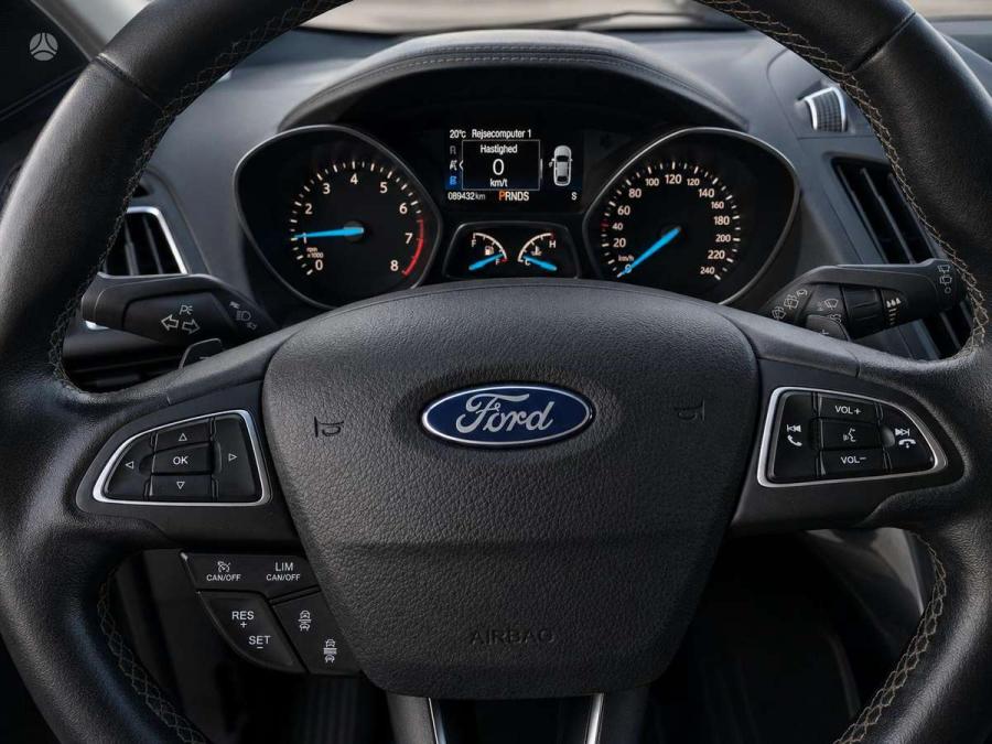 Black Ford Kuga 2018 in Pakruojis, with an engine capacity of 1.50 L and mileage of 194 thousand km for 8500 €, photo 16 on AUTOMOTO.COM.LV