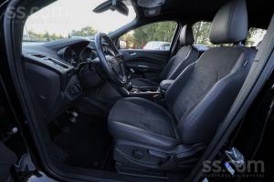 Black Ford Kuga 2018 in Jelgava, with an engine capacity of 1.50 L and mileage of 0 thousand km for 12990 €, photo 8 on AUTOMOTO.COM.LV