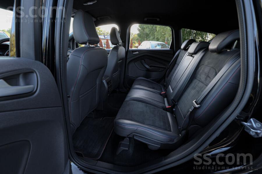 Black Ford Kuga 2018 in Jelgava, with an engine capacity of 1.50 L and mileage of 0 thousand km for 12990 €, photo 11 on AUTOMOTO.COM.LV