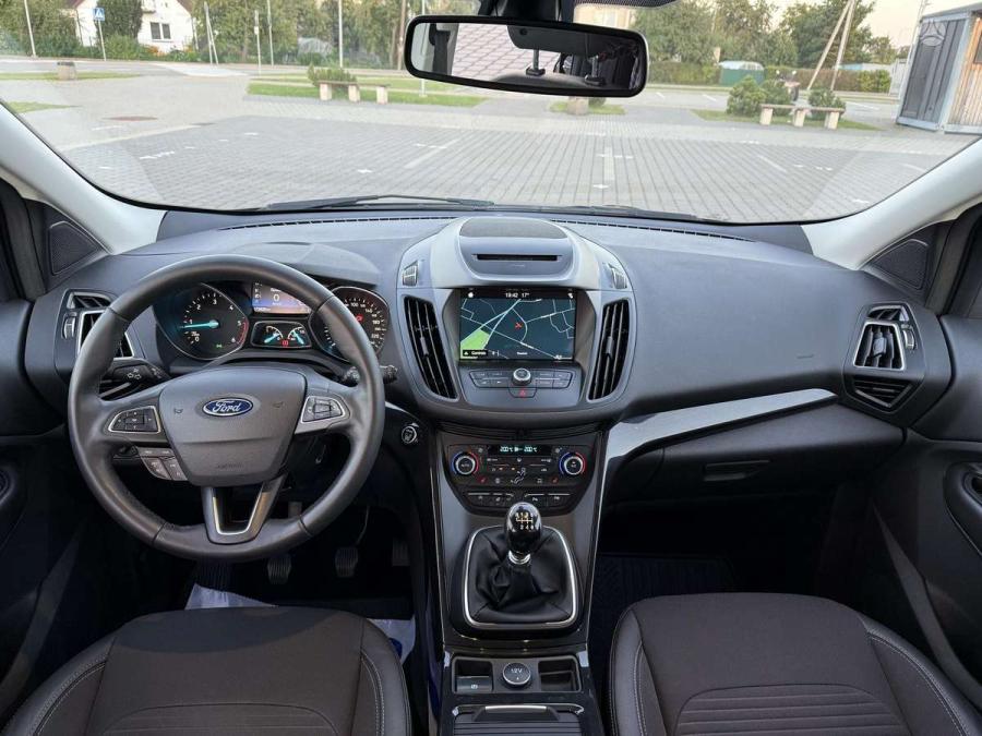 Melns Ford Kuga 2018 Raseiniai, ar dzinēja tilpumu 1.50 L un nobraukumu 173 tūkst. km par 9999 €, foto 12 vietnē AUTOMOTO.COM.LV