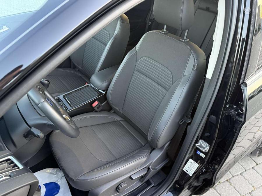 Melns Ford Kuga 2018 Raseiniai, ar dzinēja tilpumu 1.50 L un nobraukumu 173 tūkst. km par 9999 €, foto 15 vietnē AUTOMOTO.COM.LV