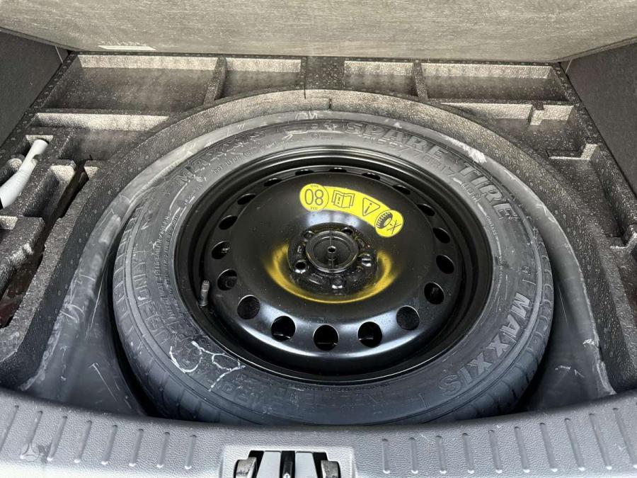 Melns Ford Kuga 2018 Raseiniai, ar dzinēja tilpumu 1.50 L un nobraukumu 173 tūkst. km par 9999 €, foto 29 vietnē AUTOMOTO.COM.LV