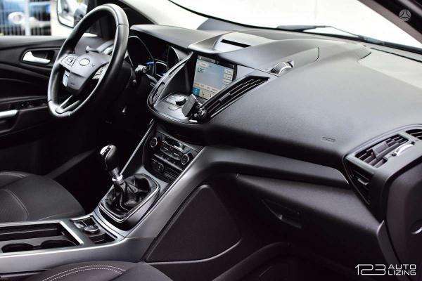 Black Ford Kuga 2018 in Kretinga, with an engine capacity of 1.50 L and mileage of 151 thousand km for 9850 €, photo 3 on AUTOMOTO.COM.LV