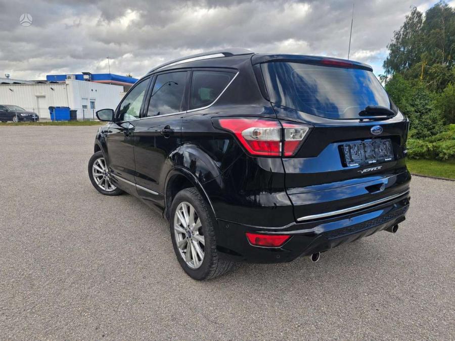 Melns Ford Kuga 2018 Pakruojis, ar dzinēja tilpumu 1.50 L un nobraukumu 195 tūkst. km par 9300 €, foto 6 vietnē AUTOMOTO.COM.LV