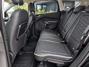 Melns Ford Kuga 2018 Pakruojis, ar dzinēja tilpumu 1.50 L un nobraukumu 195 tūkst. km par 9300 €, foto 9 vietnē AUTOMOTO.COM.LV