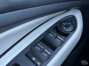 Melns Ford Kuga 2018 Kauņa, ar dzinēja tilpumu 1.50 L un nobraukumu 106 tūkst. km par 15771 €, foto 25 vietnē AUTOMOTO.COM.LV