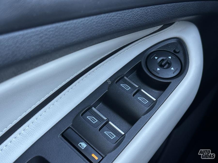 Melns Ford Kuga 2018 Kauņa, ar dzinēja tilpumu 1.50 L un nobraukumu 106 tūkst. km par 15771 €, foto 25 vietnē AUTOMOTO.COM.LV
