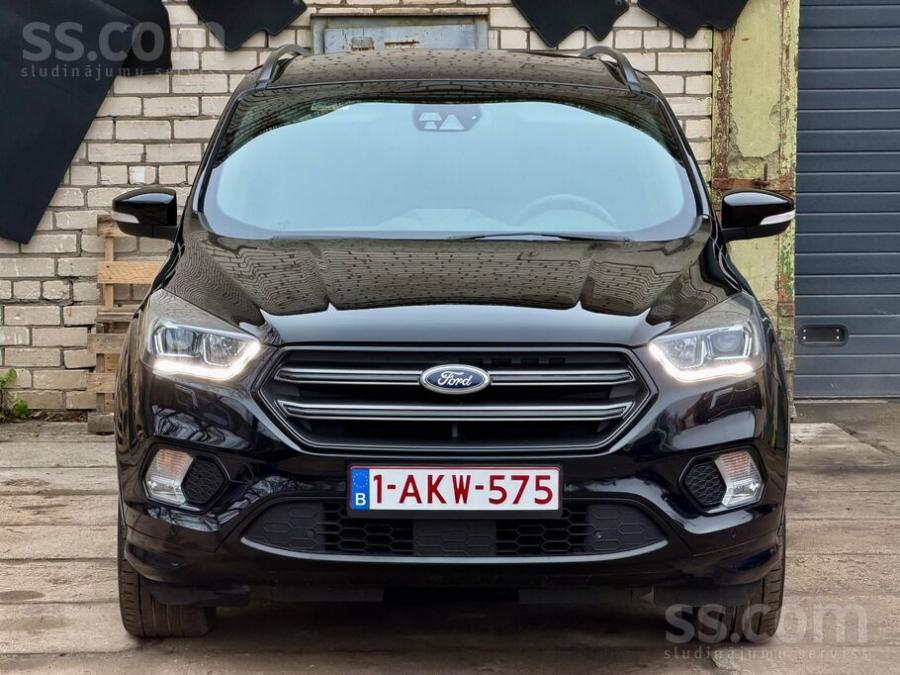 Melns Ford Kuga 2019 Jelgava, ar dzinēja tilpumu 2.00 L un nobraukumu 213 tūkst. km par 15500 €, foto 5 vietnē AUTOMOTO.COM.LV