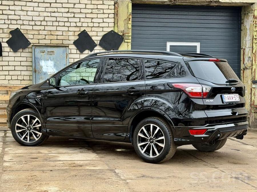 Melns Ford Kuga 2019 Jelgava, ar dzinēja tilpumu 2.00 L un nobraukumu 213 tūkst. km par 15500 €, foto 10 vietnē AUTOMOTO.COM.LV