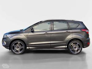 Black Ford Kuga 2019 in Kaunas, with an engine capacity of 1.50 L and mileage of 50 thousand km for 21541 €, photo 4 on AUTOMOTO.COM.LV