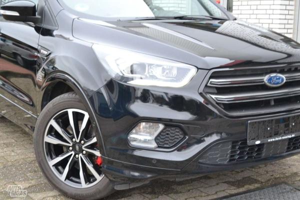 Melns Ford Kuga 2019 Kauņa, ar dzinēja tilpumu 2.00 L un nobraukumu 60 tūkst. km par 23312 €, foto 4 vietnē AUTOMOTO.COM.LV