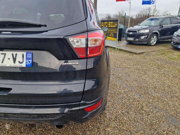 Black Ford Kuga 2019 in Taurage, with an engine capacity of 1.50 L and mileage of 170 thousand km for 10300 €, photo 4 on AUTOMOTO.COM.LV