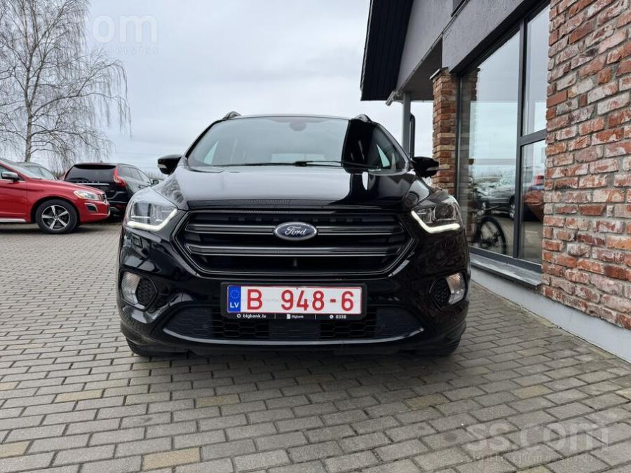 Melns Ford Kuga 2019 Talsi, ar dzinēja tilpumu 1.50 L un nobraukumu 164 tūkst. km par 13000 €, foto 3 vietnē AUTOMOTO.COM.LV