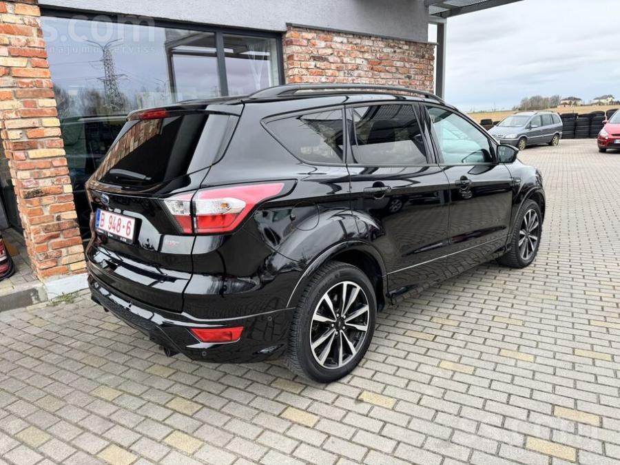 Melns Ford Kuga 2019 Talsi, ar dzinēja tilpumu 1.50 L un nobraukumu 164 tūkst. km par 13000 €, foto 5 vietnē AUTOMOTO.COM.LV