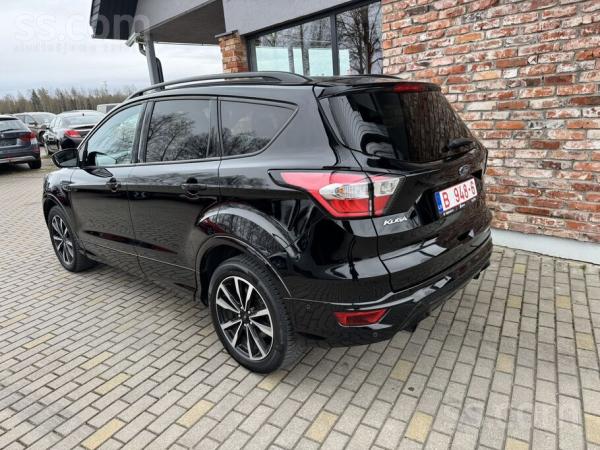 Melns Ford Kuga 2019 Talsi, ar dzinēja tilpumu 1.50 L un nobraukumu 164 tūkst. km par 13000 €, foto 8 vietnē AUTOMOTO.COM.LV